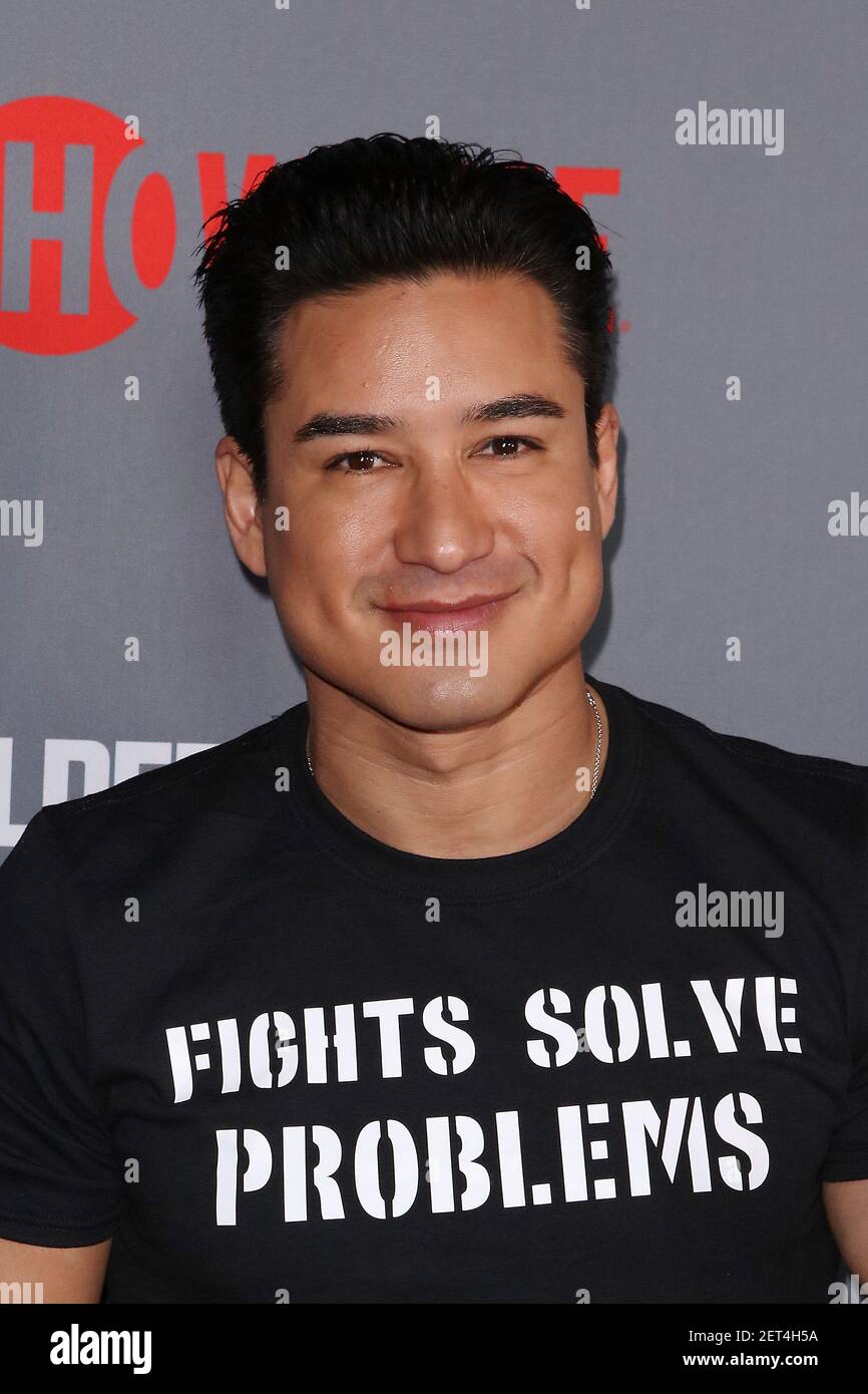 Mario Lopez attends the Showtime PPV Heavyweight Championship of the ...