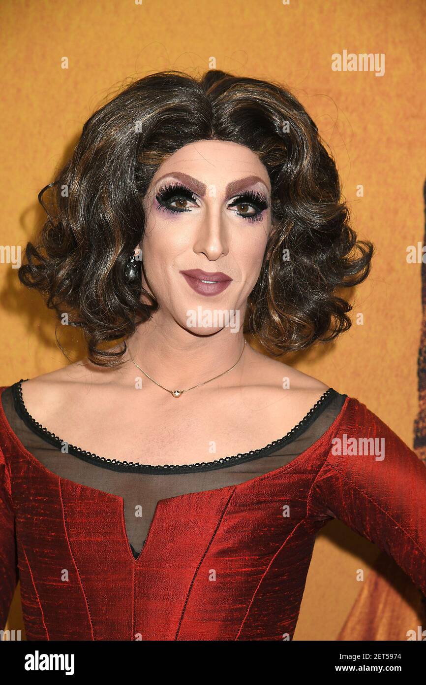 Influencer Dusty Ray Bottoms attends the "Mary Queen of Scots" New York ...