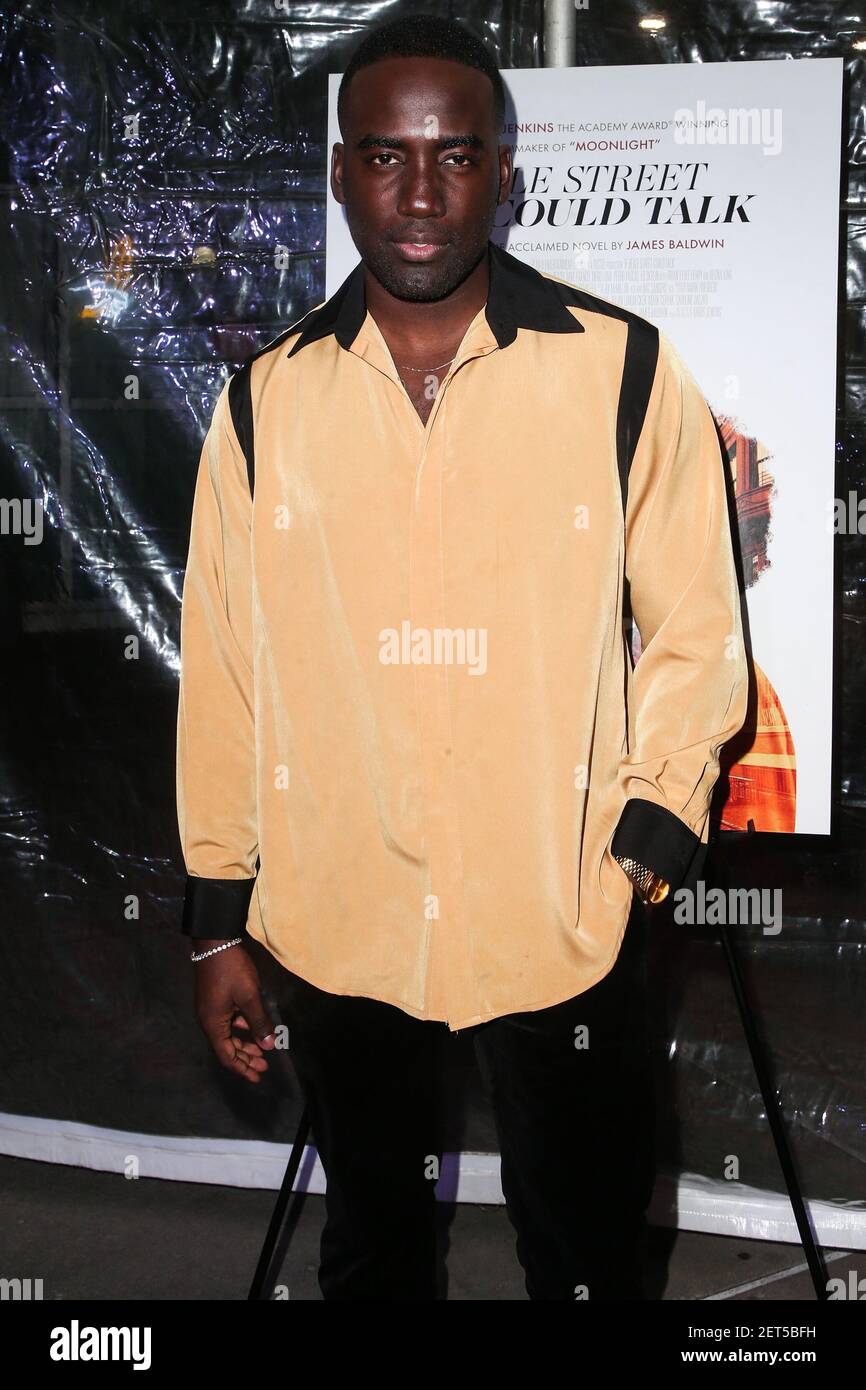 HOLLYWOOD, LOS ANGELES, CA, USA - DECEMBER 04: Actor Shamier Anderson ...