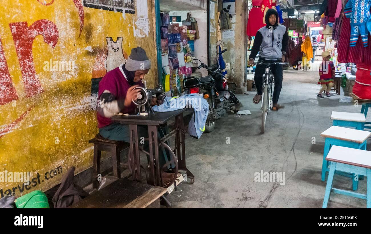 Indian tailor hi-res stock photography and images - Alamy