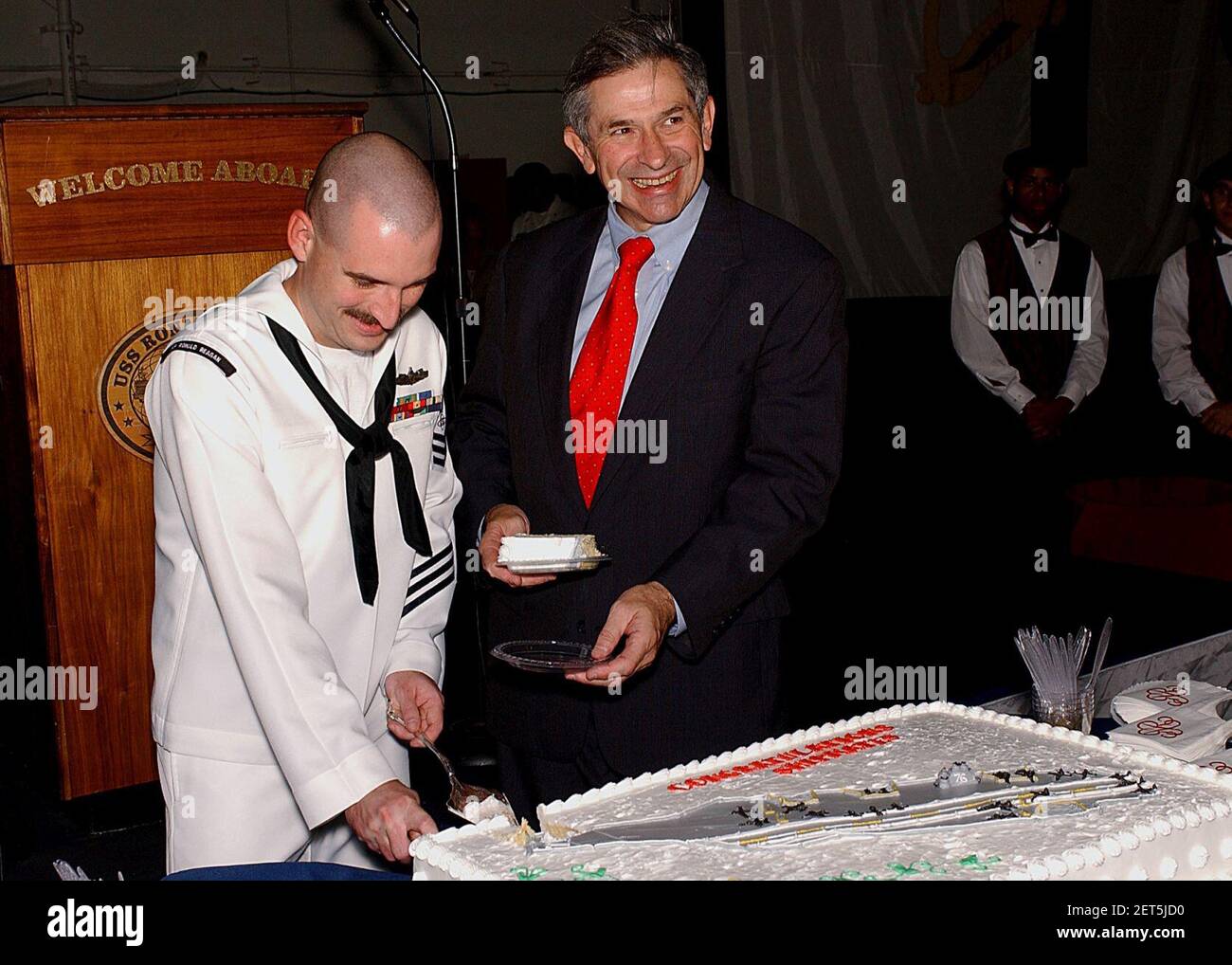 Paul wolfowitz hi-res stock photography and images - Alamy