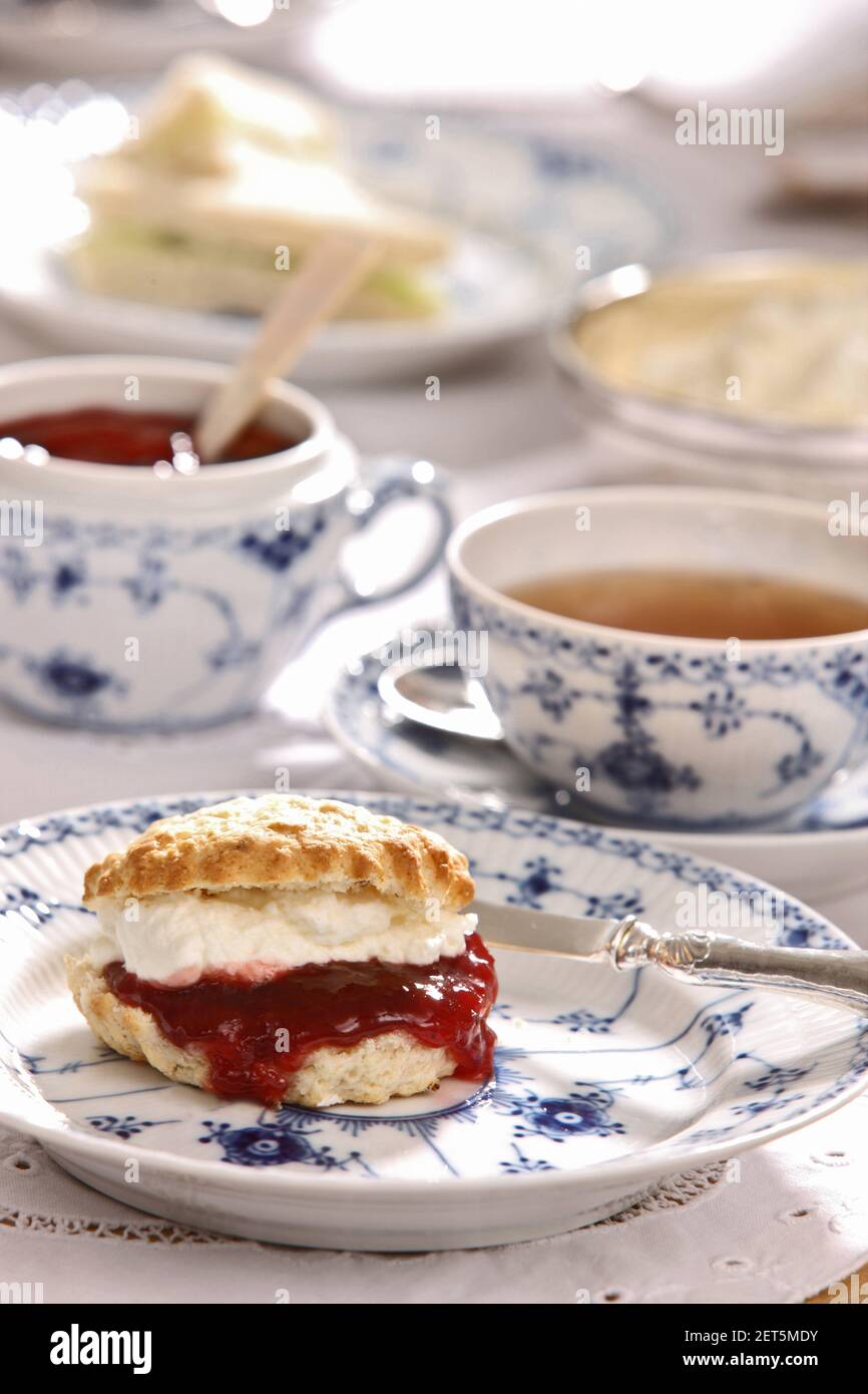 Irish cream tea hi-res stock photography and images - Alamy