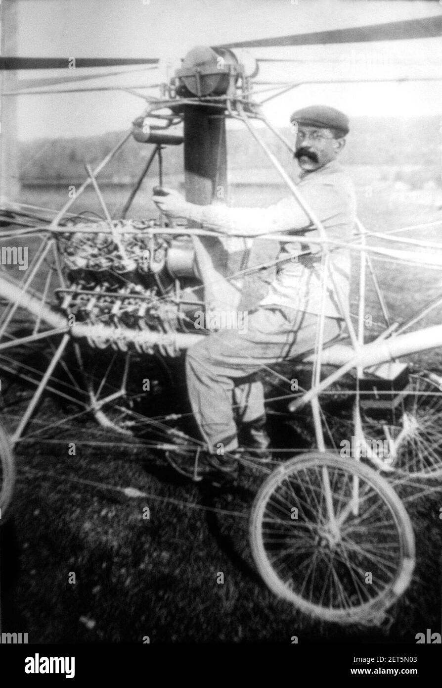 Paul cornu hi-res stock photography and images - Alamy