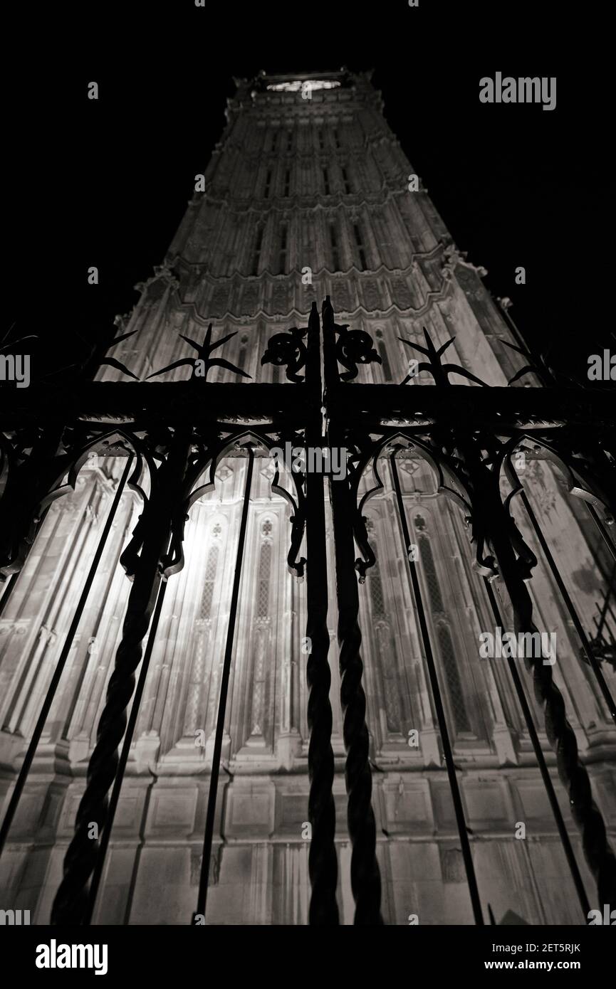 Big Ben perspective view at night Stock Photo - Alamy