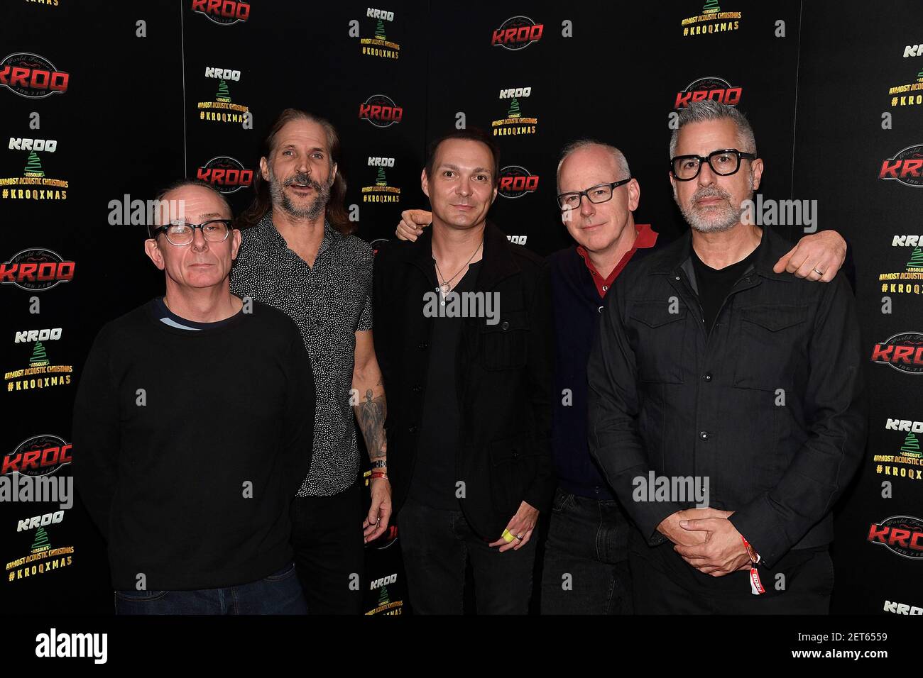 Mike Dimkich, Jay Bentley, Jamie Miller, Greg Graffin and Brett ...