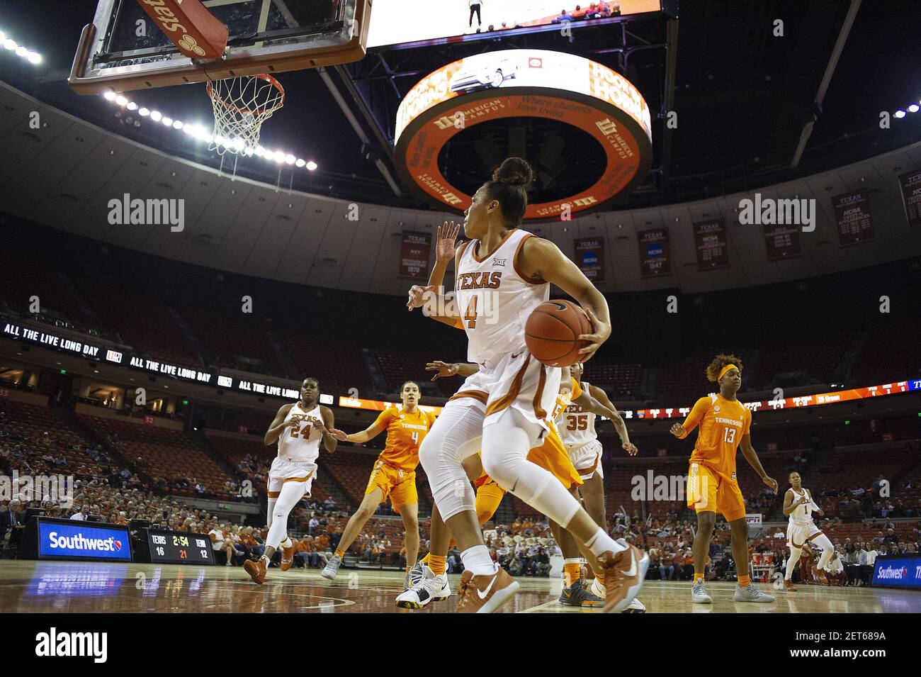 December 09, 2018: Texas Longhorns Destiny Littleton #04 in action ...
