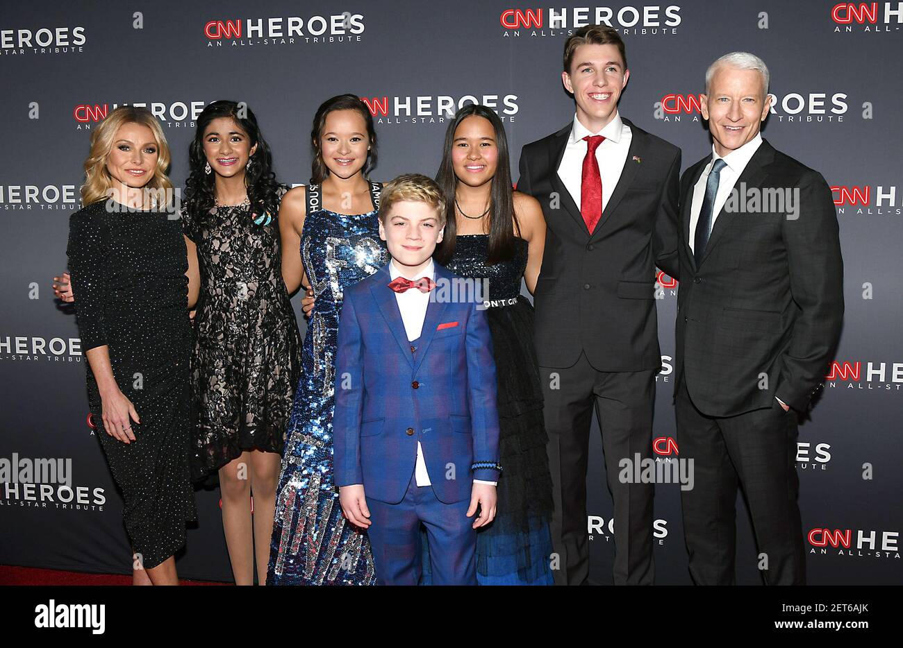 the 2018 CNN Young Wonders winniers with Kelly Ripa and Anderson Cooper ...