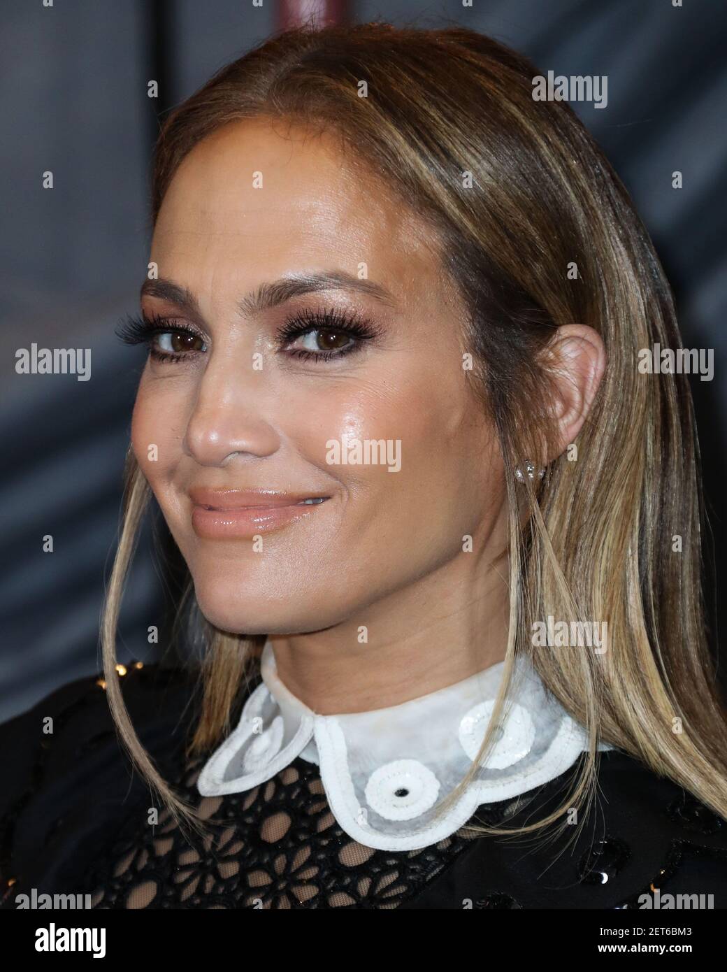 BEVERLY HILLS, LOS ANGELES, CA, USA - DECEMBER 09: Actress/singer ...