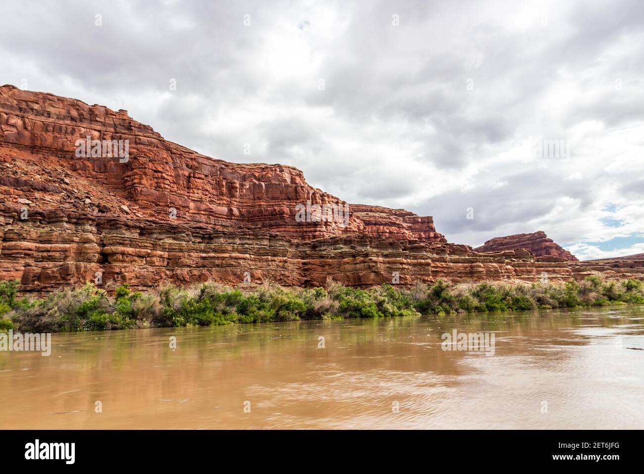 Rugged canyon river trail hi-res stock photography and images - Alamy