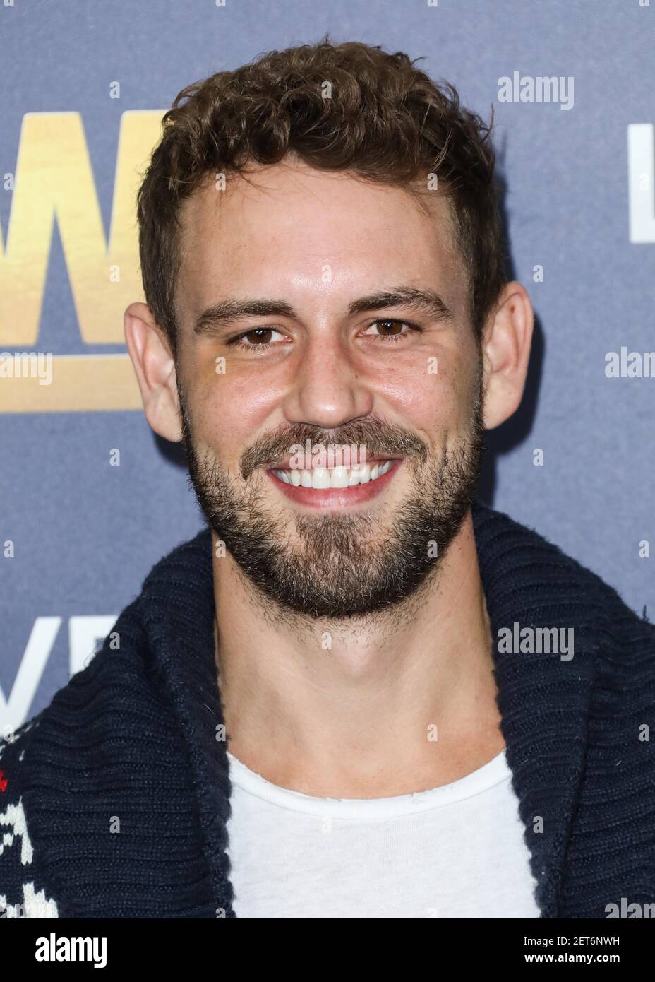 BEVERLY HILLS, LOS ANGELES, CA, USA - DECEMBER 11: Nick Viall arrives ...