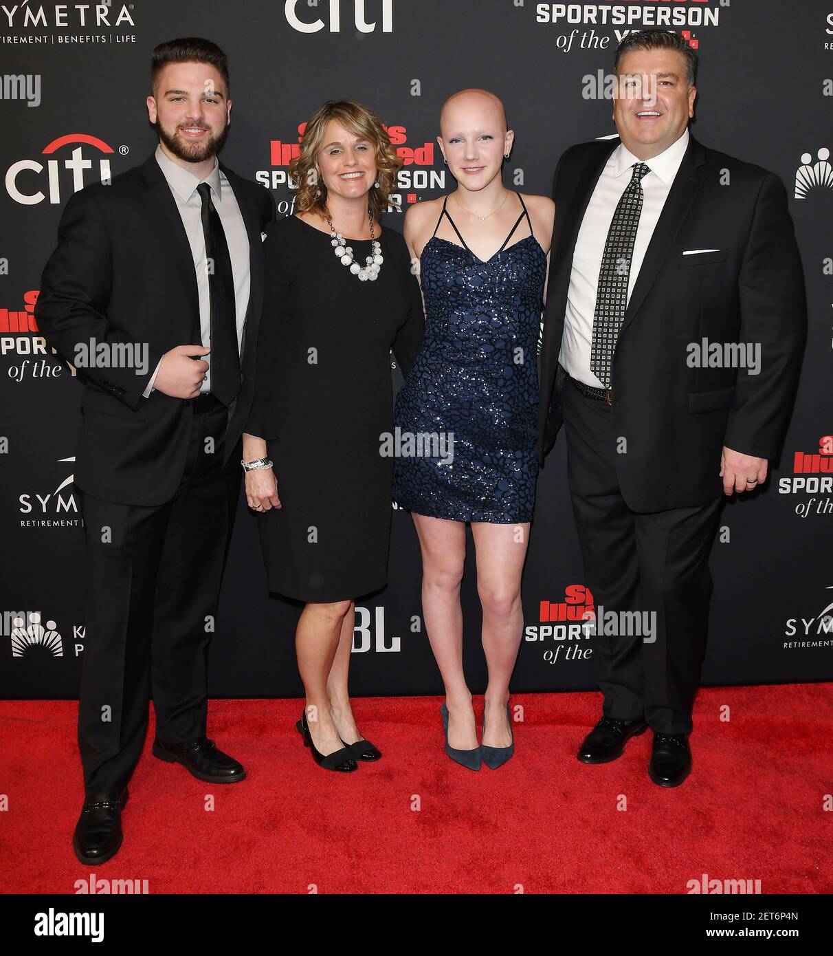 Leah Hayes and Family at the Sports Illustrated 2018 Sportsperson of ...