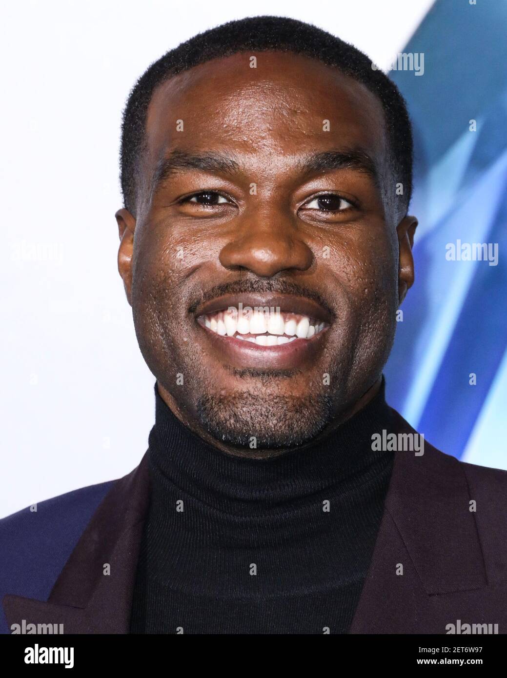 HOLLYWOOD, LOS ANGELES, CA, USA - DECEMBER 12: Actor Yahya Abdul-Mateen ...