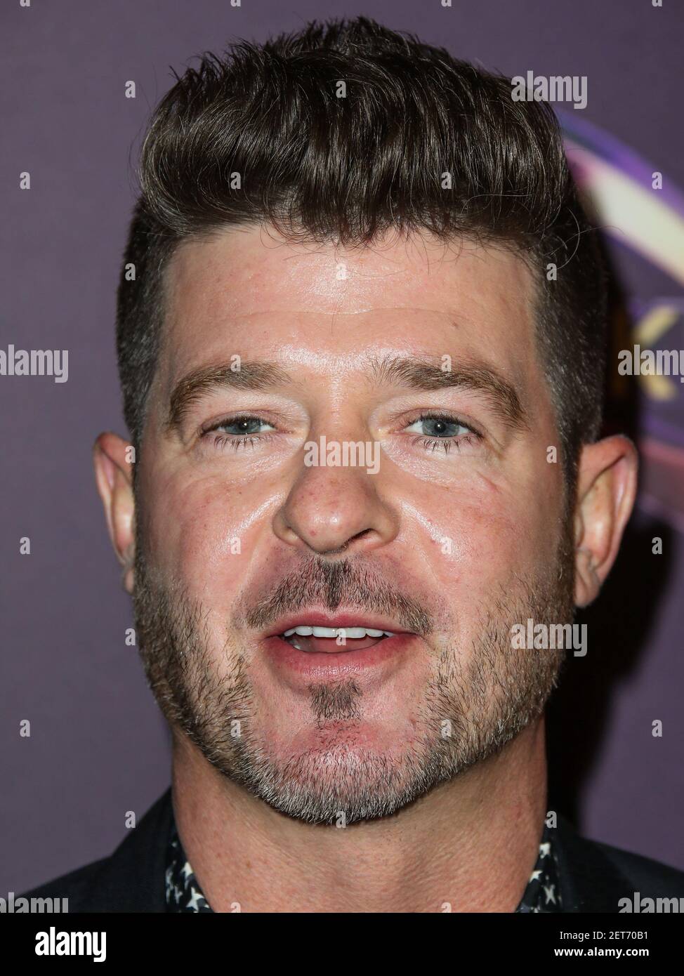 LOS ANGELES, CA, USA - DECEMBER 13: Singer Robin Thicke arrives at Fox ...
