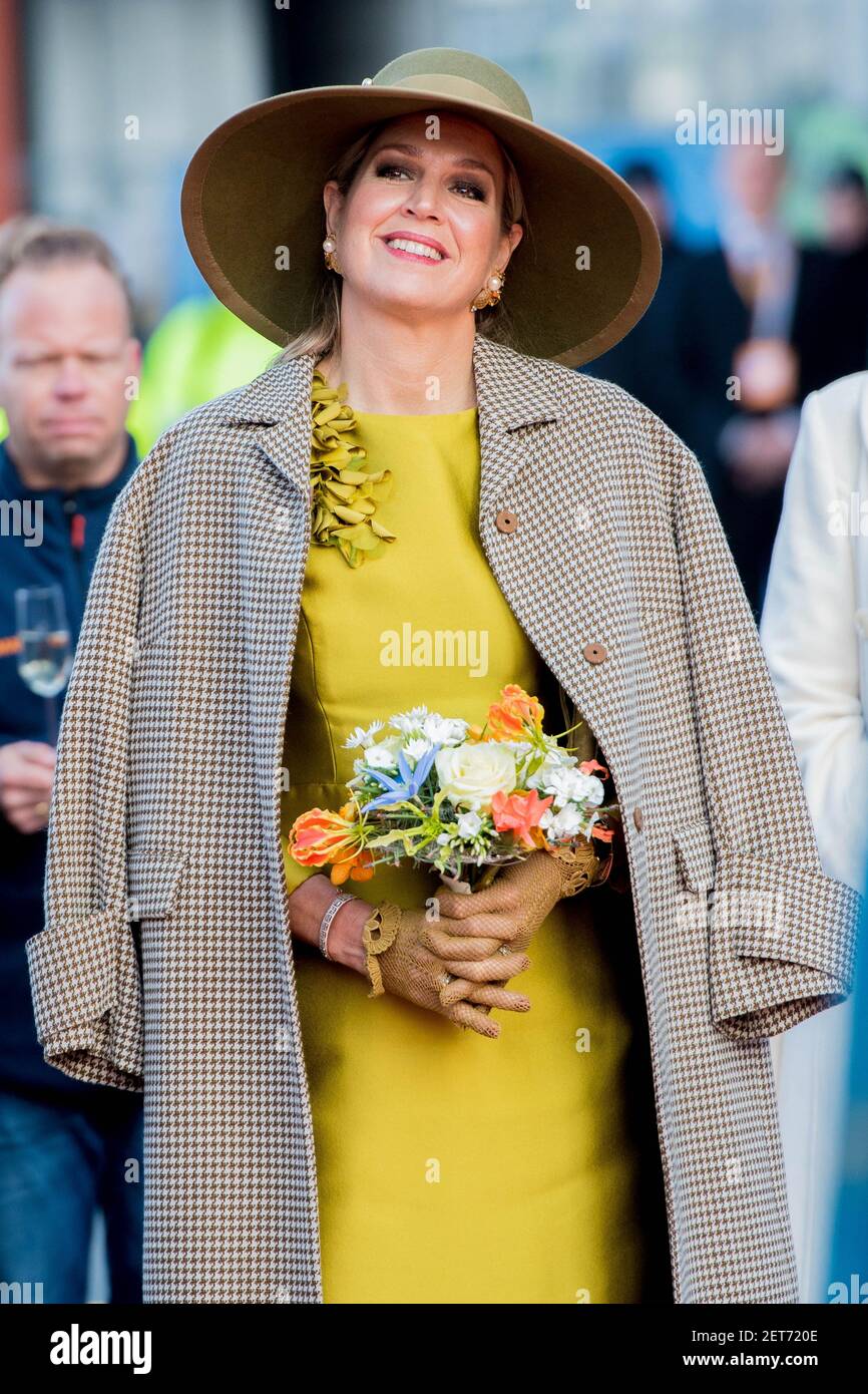 Queen Maxima during the baptism of trailing suction hopper dredger Vox ...