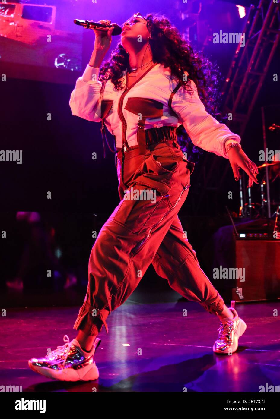 LOS ANGELES, CA, USA - DECEMBER 14: Singer H.E.R. aka Gabriella Wilson ...