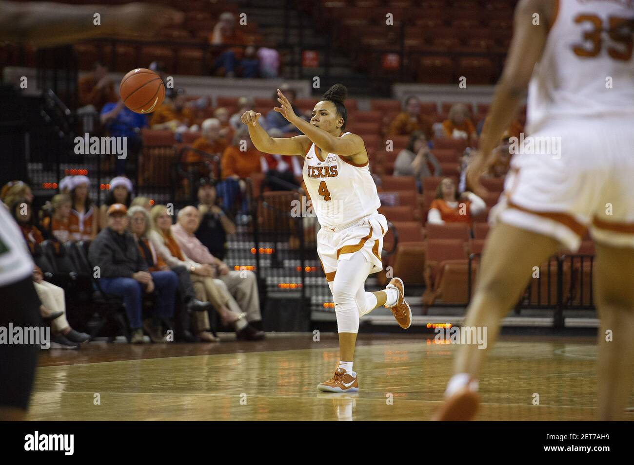 December 16, 2018: Texas Longhorns Destiny Littleton #04 in action ...