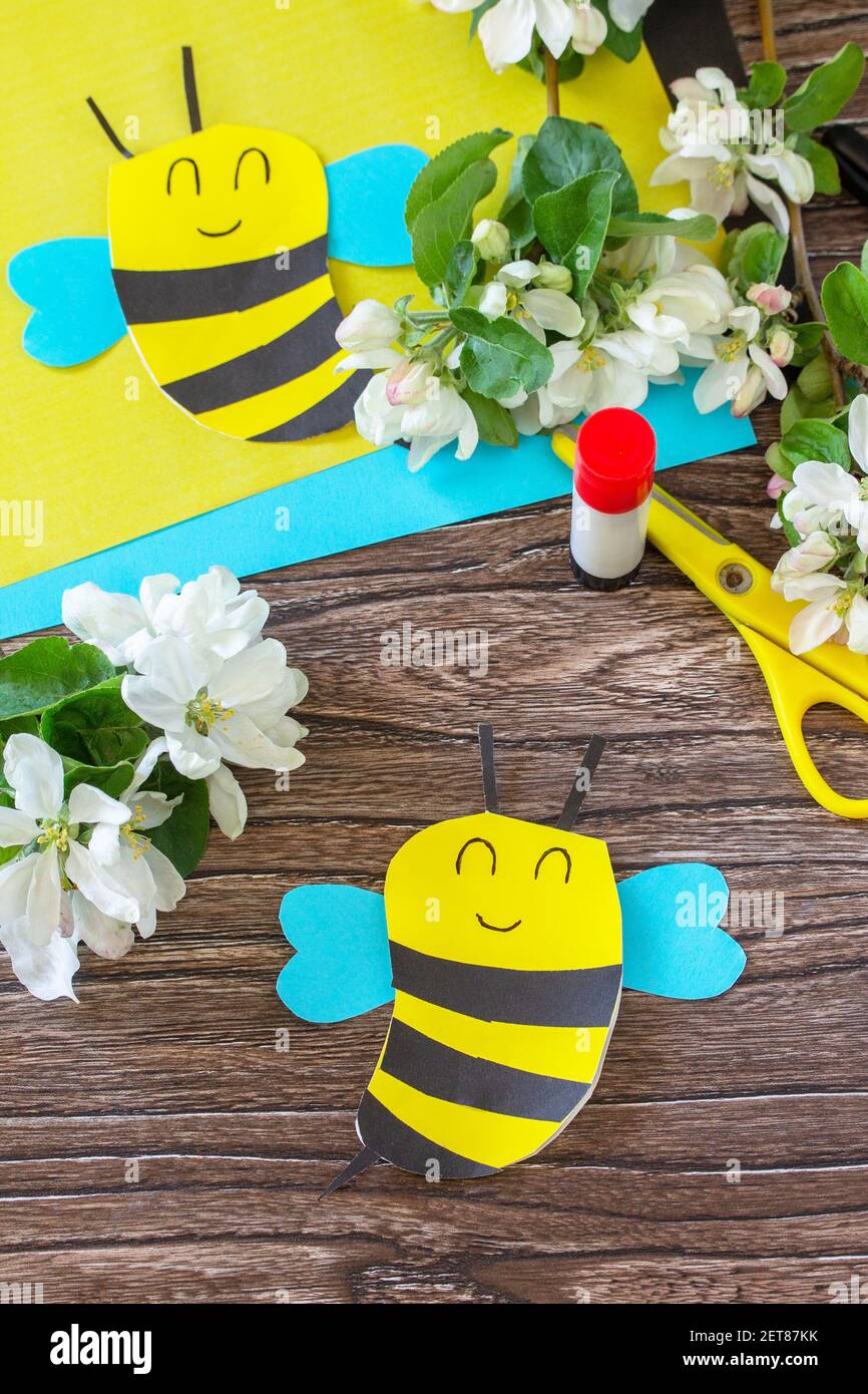 Mother's day greeting card gift - bee with spring apple tree flowers on ...