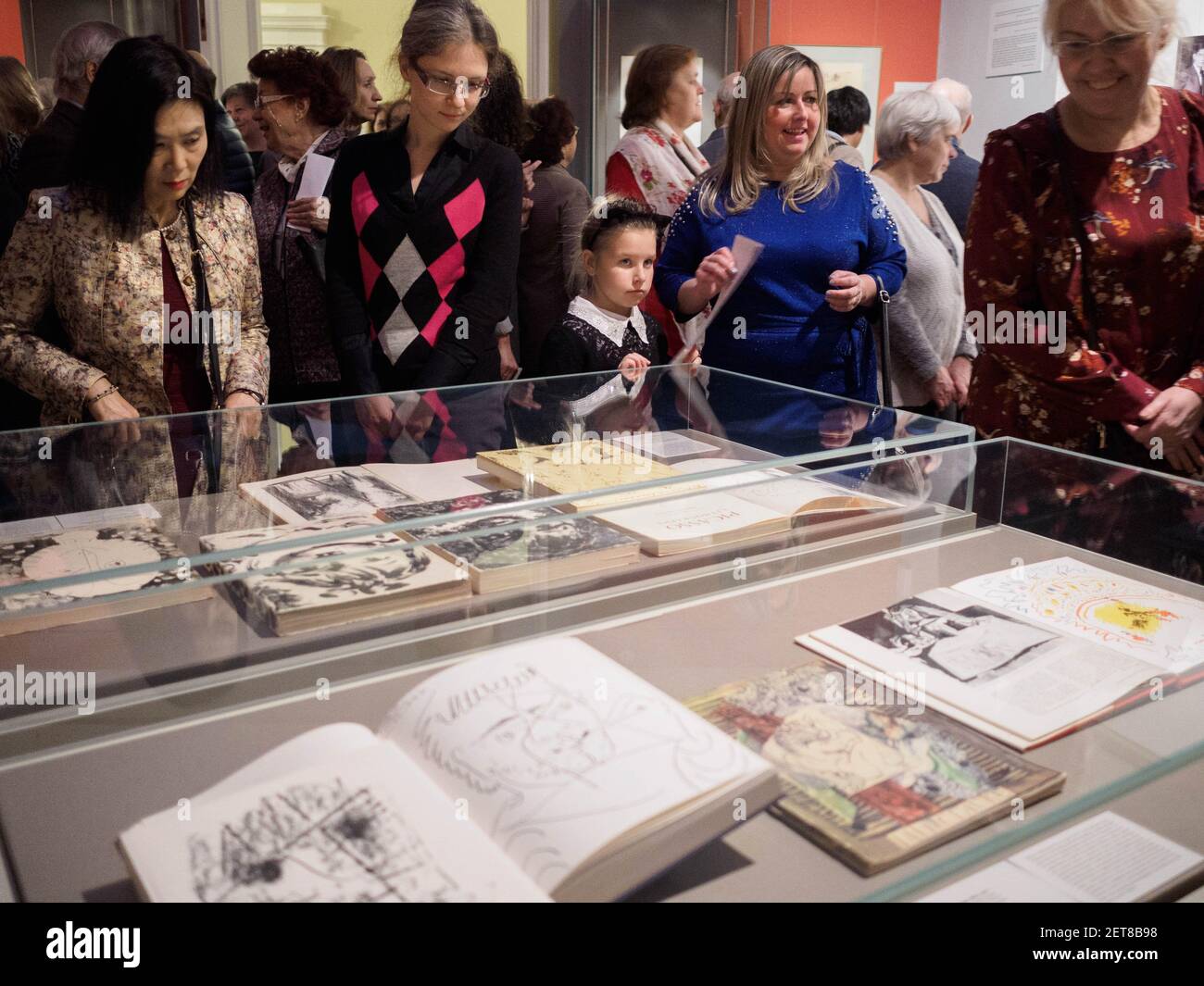 Opening of the exhibition "Pablo Picasso: an artist among poets. Books ...