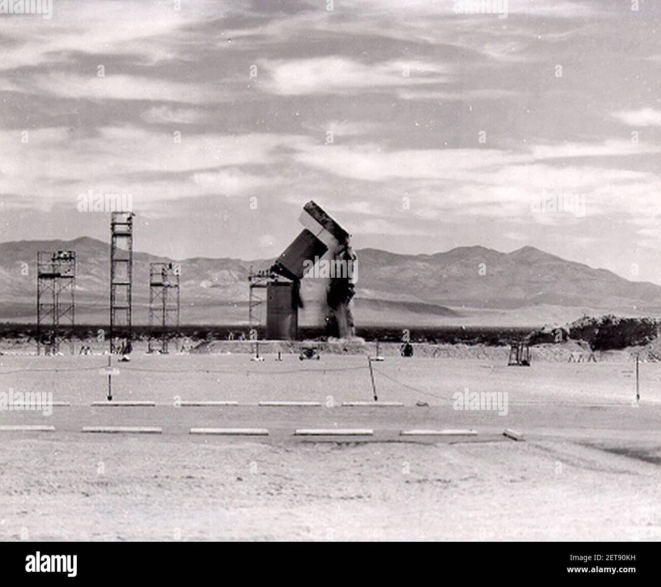 Peacekeeper missile hi-res stock photography and images - Alamy