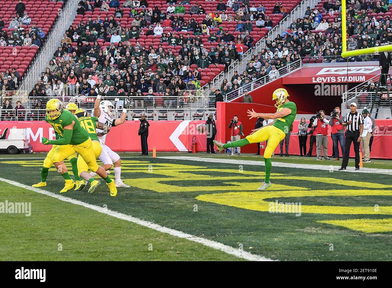December 31, 2018: Oregon Ducks punter Blake Maimone (42) manages to ...