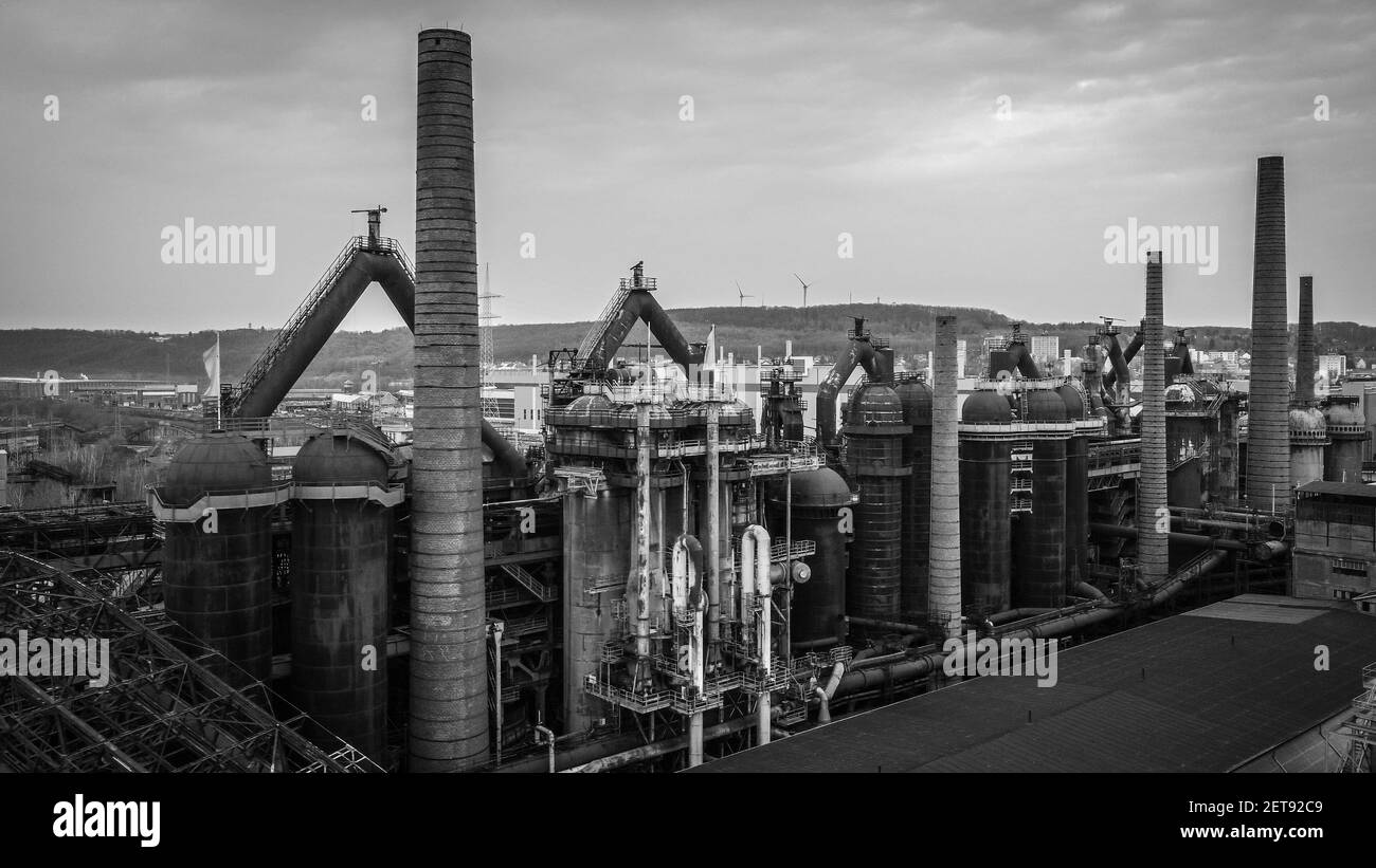 Amazing view over an industrial plant Stock Photo - Alamy