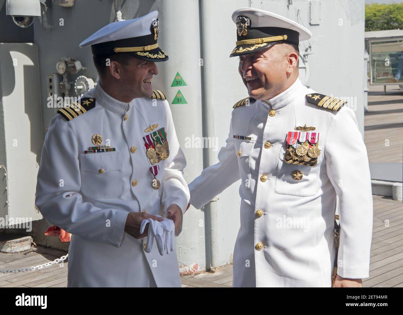 Farewell sailors hi-res stock photography and images - Alamy