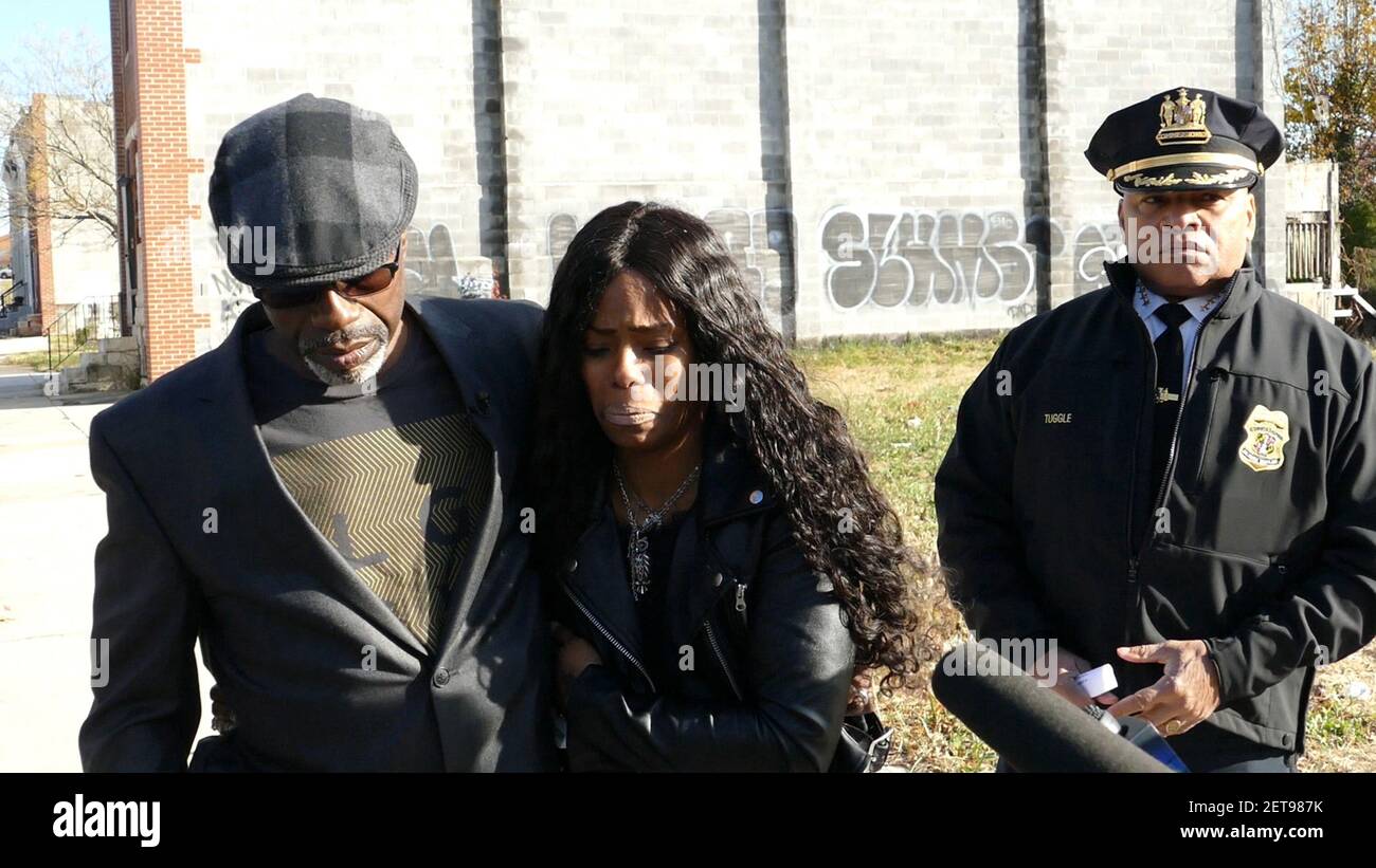 Keith Smith and his daughter Shavon met with the media on the corner of ...