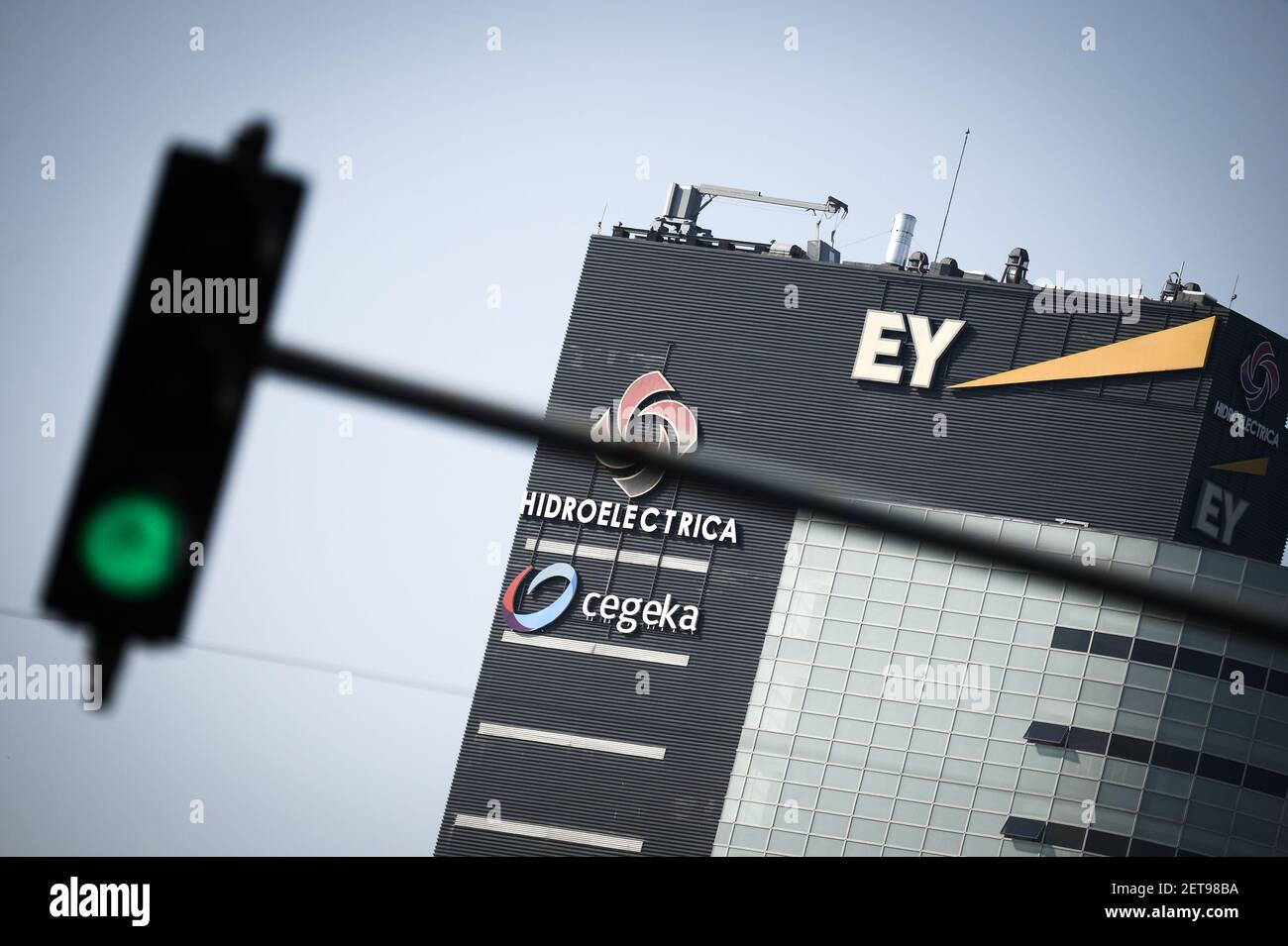 Ey tower hi-res stock photography and images - Alamy