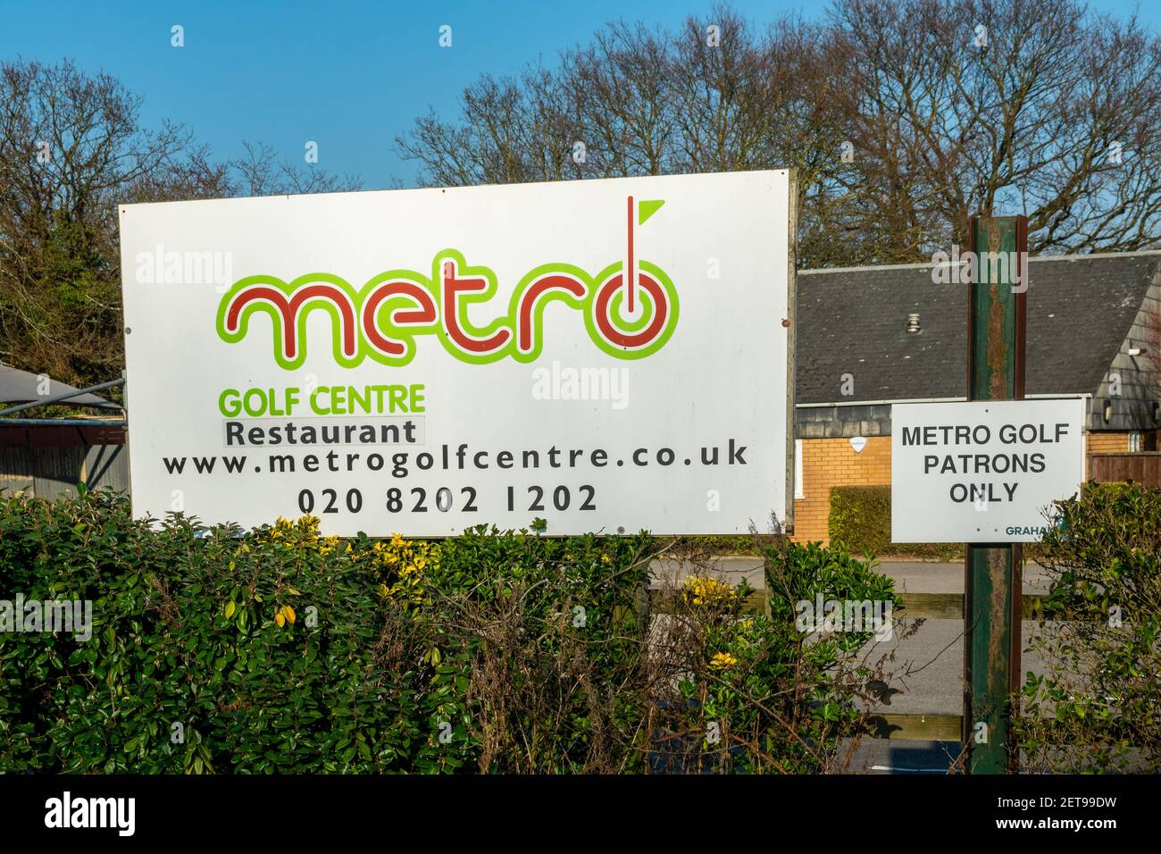 Metro Golf Centre sign a driving range, 9 hole course & adventure golf ...