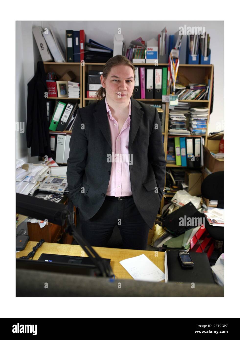 Ian Merricks... itchy groupphotograph by David Sandison The Independent ...