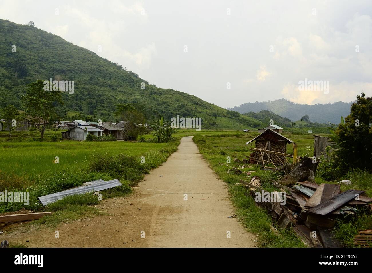Dirt rural road in small vietnamese village in the mountains, Vietnam ...