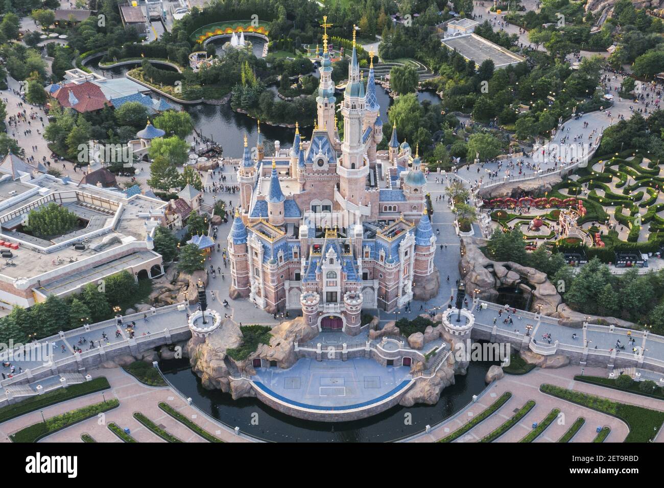 Enchanted storybook castle shanghai High Resolution Stock Photography ...