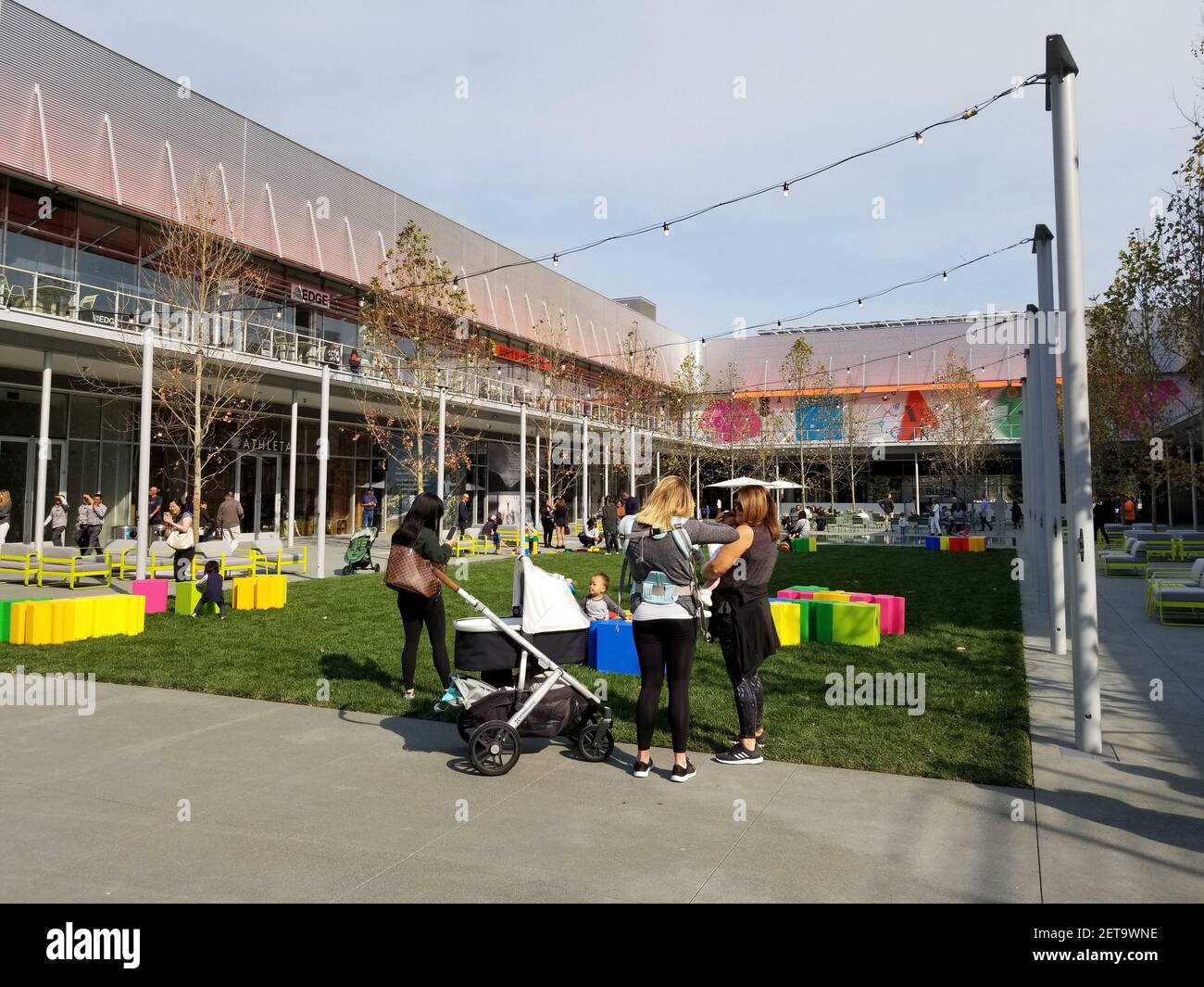 City Center Bishop Ranch, a shopping mall designed by renowned Italian ...