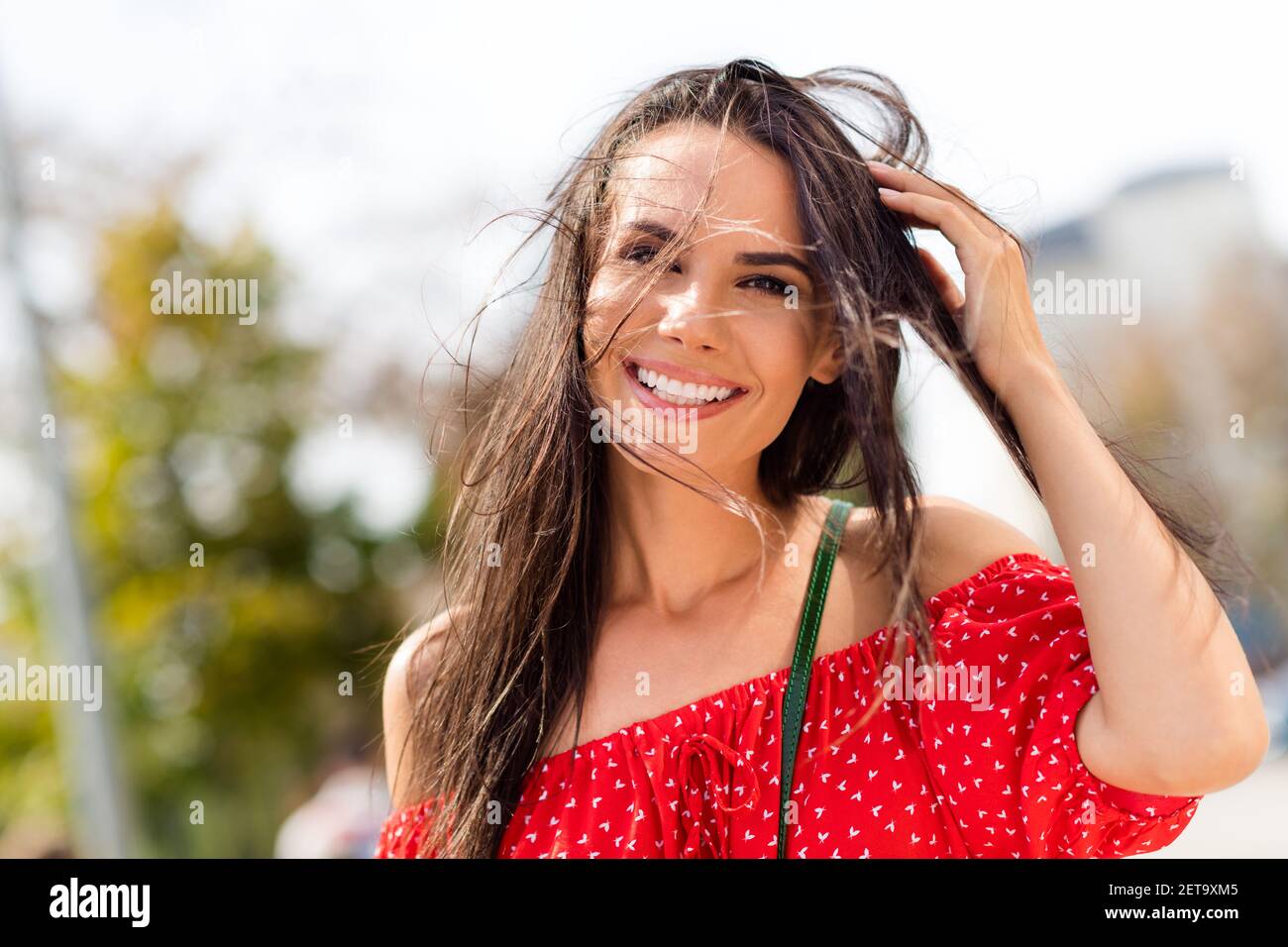 Hot and windy hi-res stock photography and images - Alamy