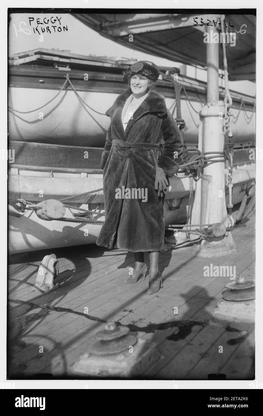 Kurton hi-res stock photography and images - Alamy