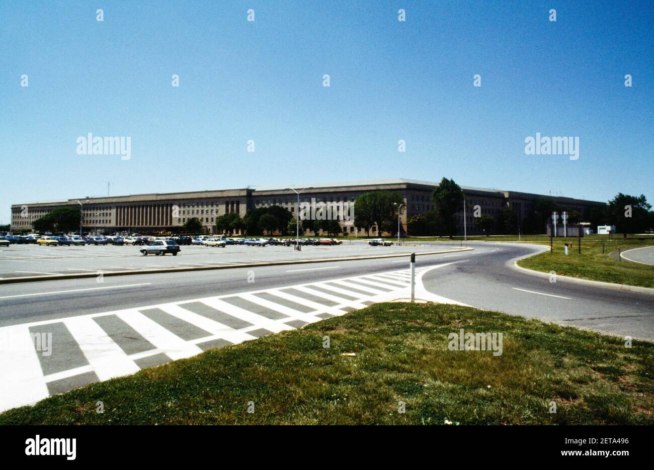 Department Of Defense Headquarters High Resolution Stock Photography ...