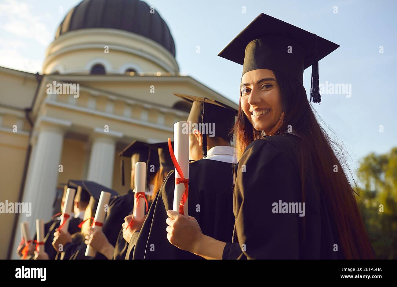 Female graduate hi-res stock photography and images - Alamy
