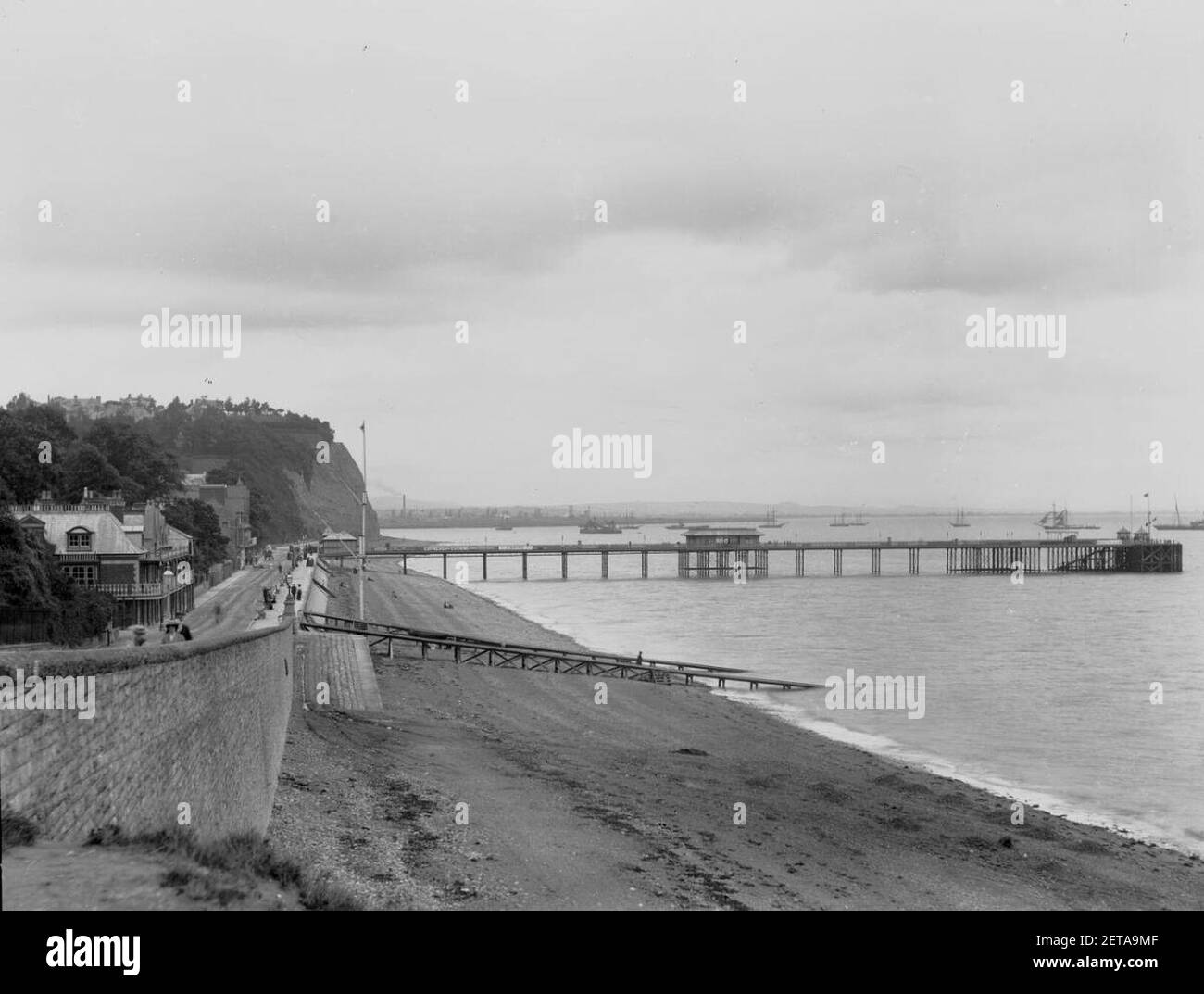 Penarth Black and White Stock Photos & Images - Alamy