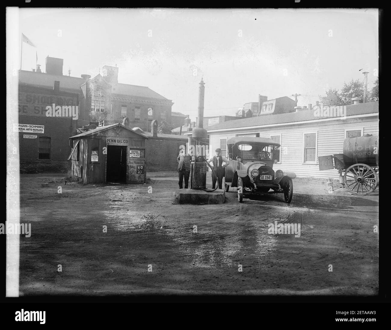 Oil c Black and White Stock Photos & Images - Alamy