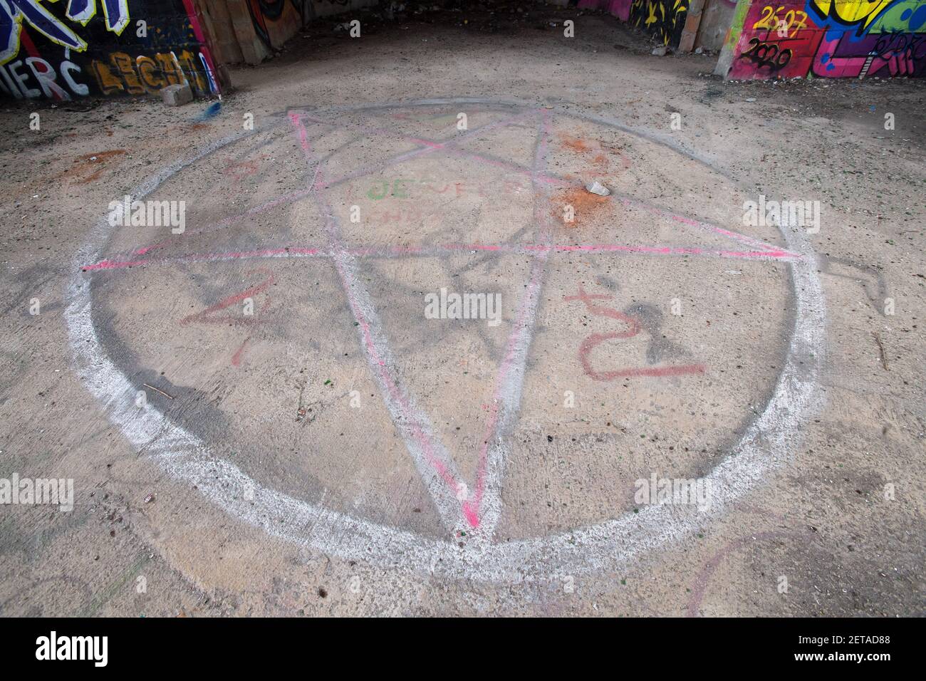 Pentacle church hi-res stock photography and images - Alamy