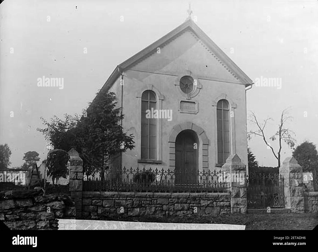 Chapel and w hi-res stock photography and images - Alamy