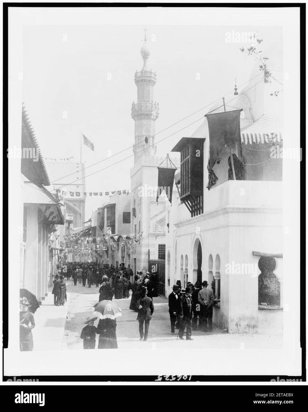 People on ''a street in Cairo'' in front of Moroccan café, Paris ...