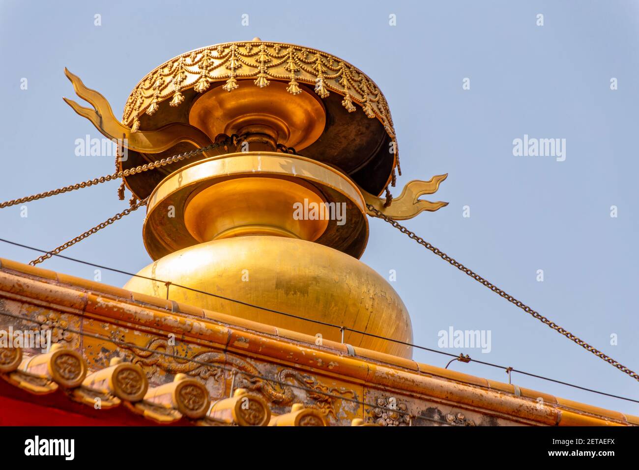Imperial roof decoration hi-res stock photography and images - Alamy