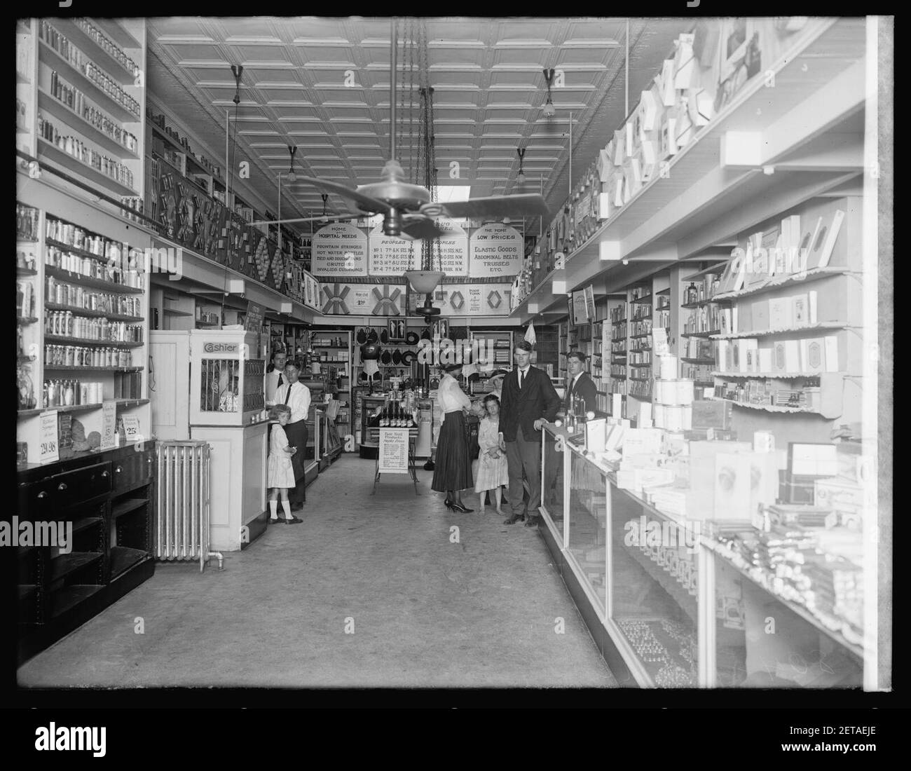 Peoples Drug Store, interior, 804 H, N.E., (Washington, D.C Stock Photo ...