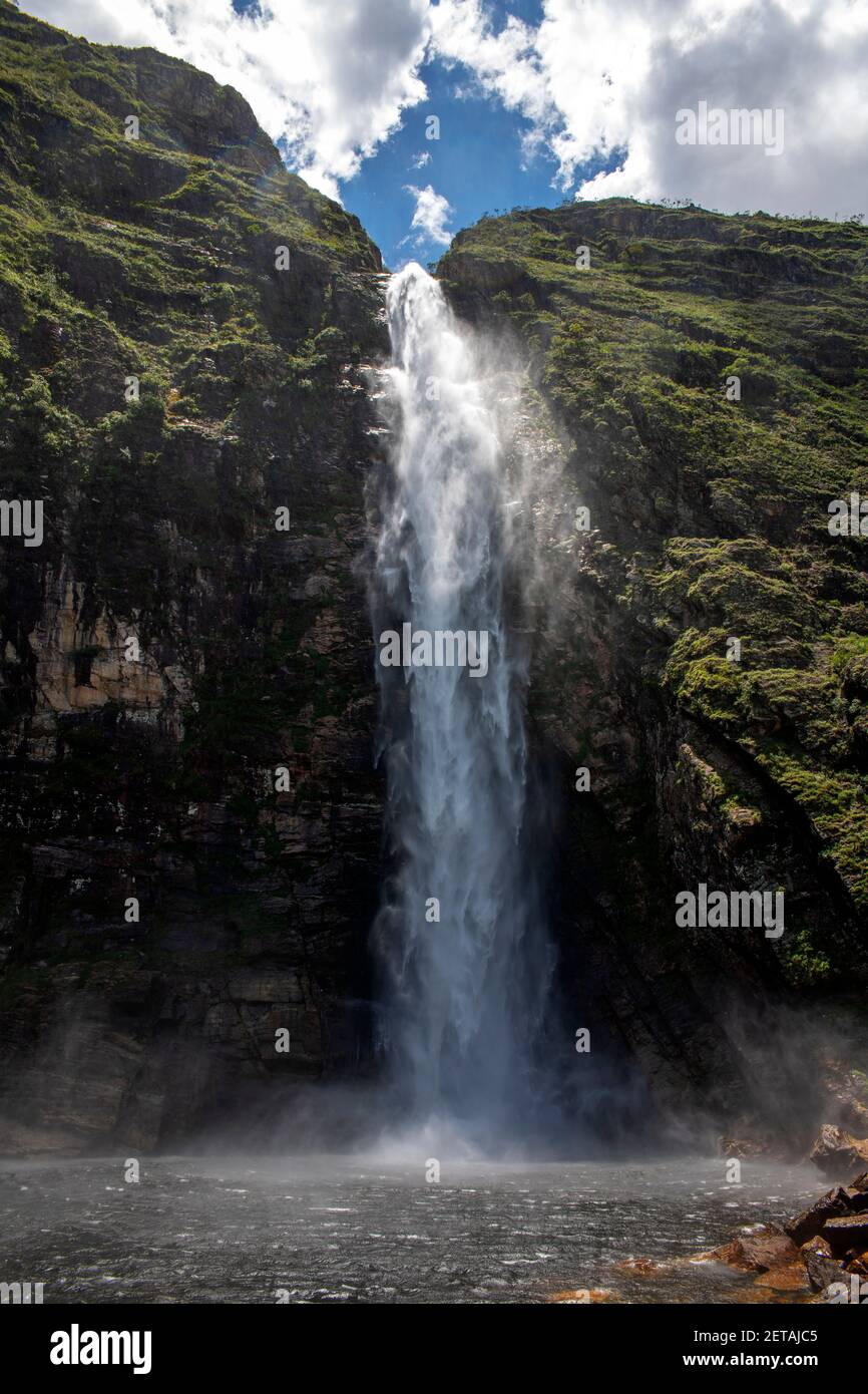 Casca D'anta waterfall at São Francisco river, Serra da Canastra ...