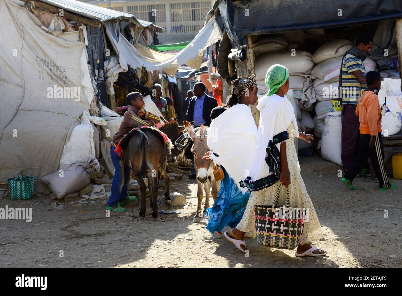 The vibrant market in Mekele, Ethiopia Stock Photo - Alamy