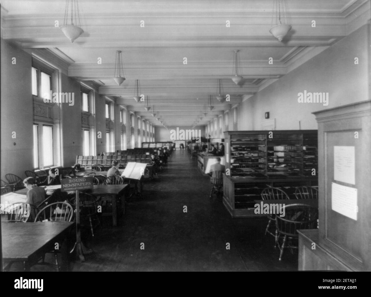 Vintage library reading room Black and White Stock Photos & Images - Alamy