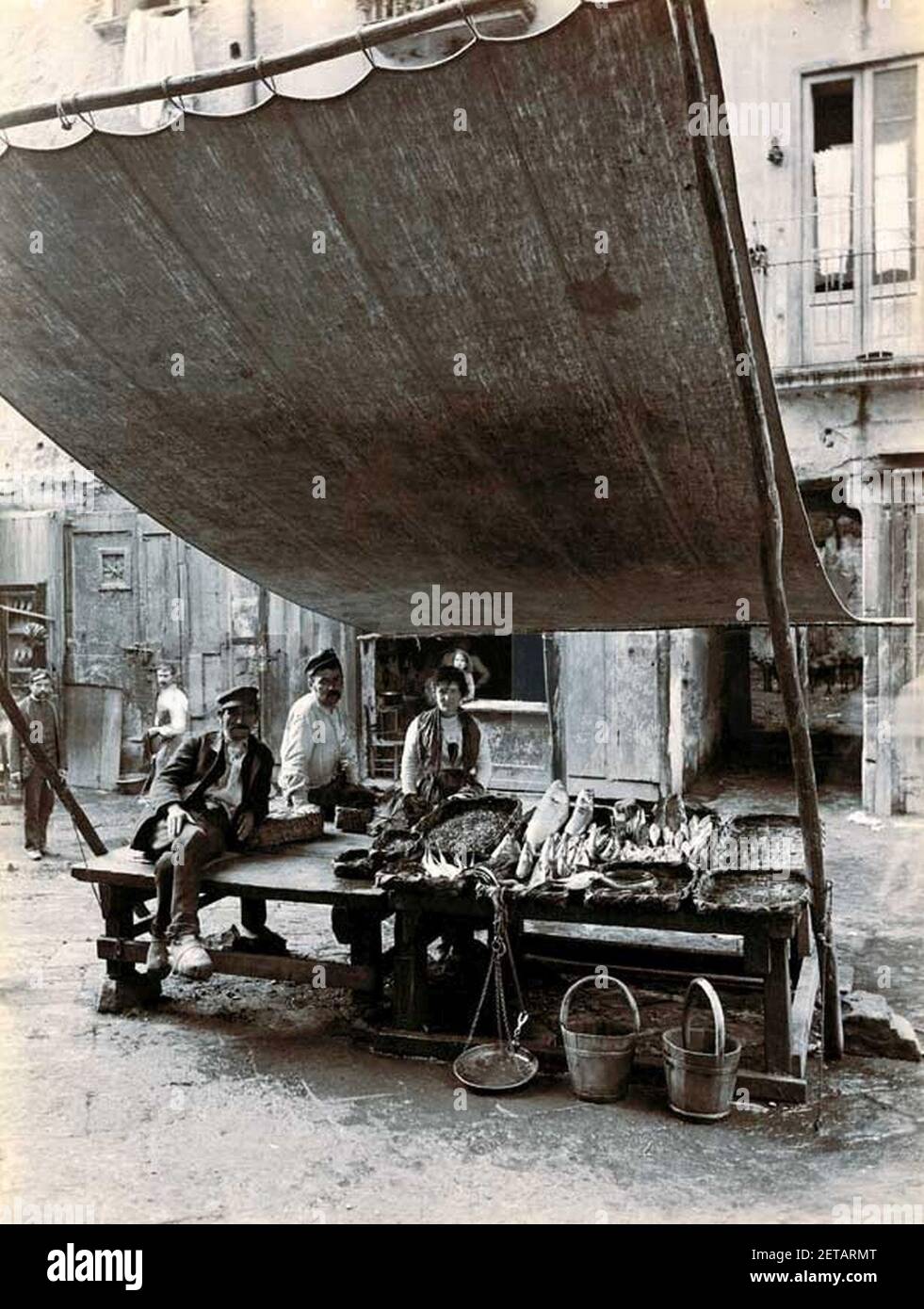 Pescivendolo (Naples) - 1890 Stock Photo - Alamy