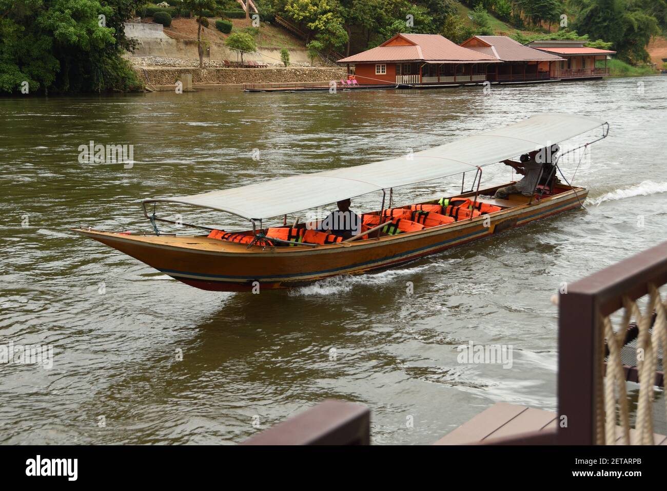 Flat Bottom River Boat High Resolution Stock Photography and Images - Alamy