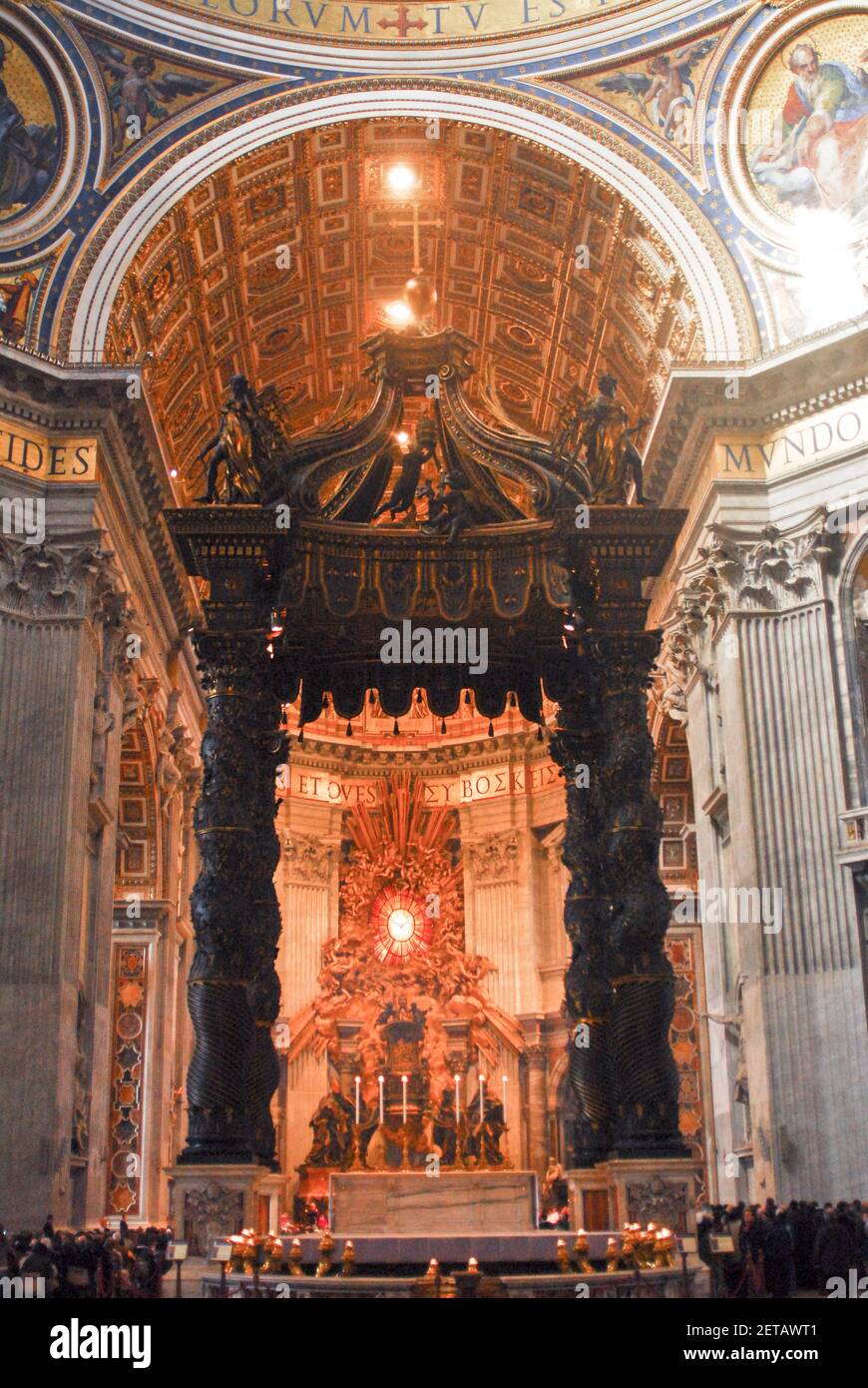 Altar basilica roma hi-res stock photography and images - Alamy